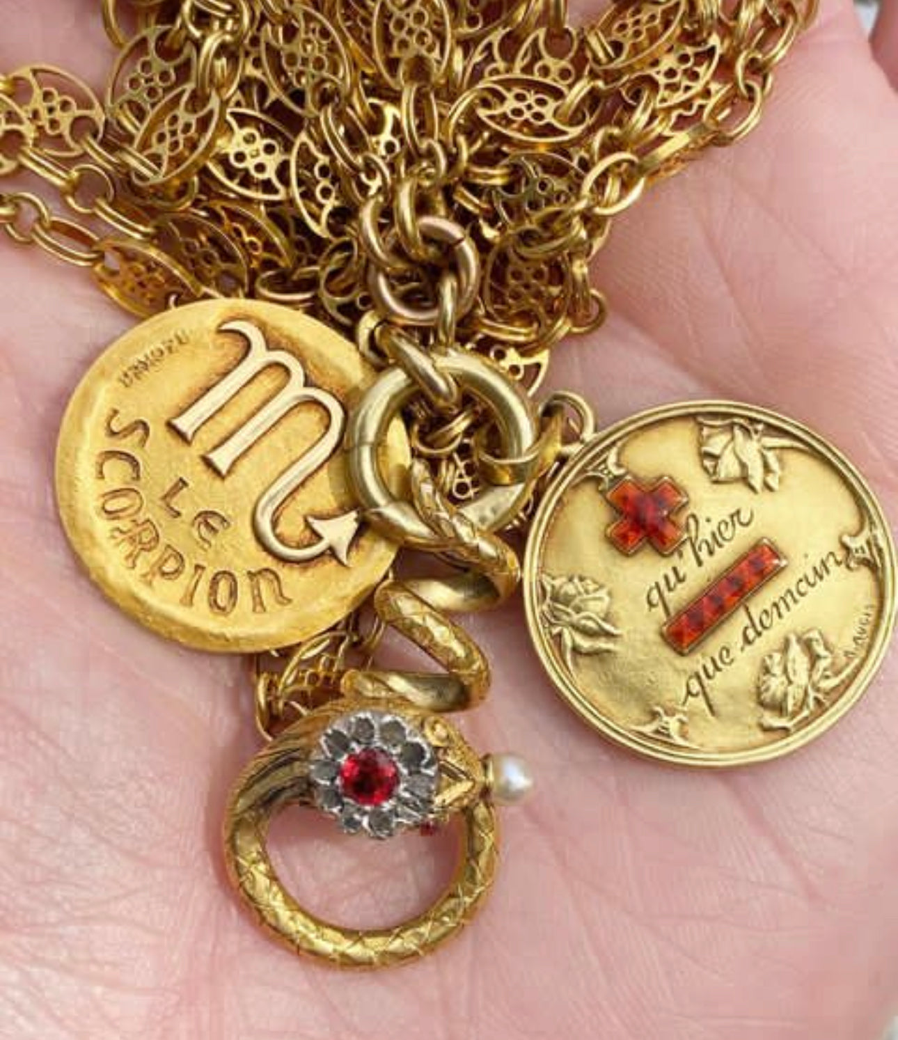 Pendants – La Plus Charmante
